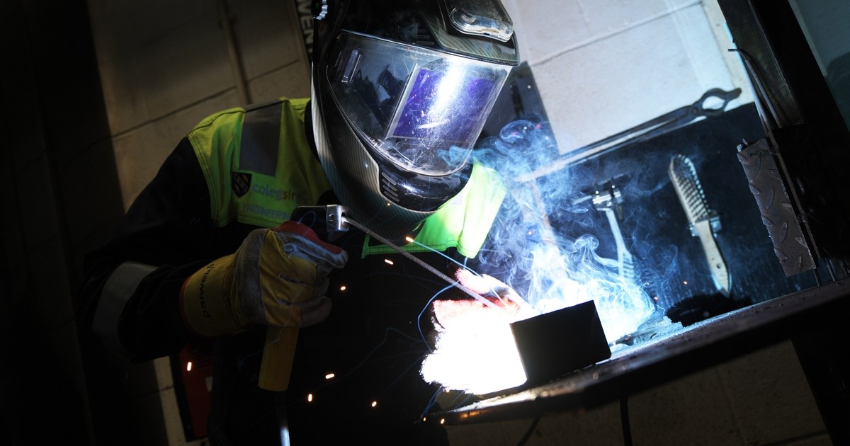 Fabrication and Welding Level 2 | Coleg Sir Gâr